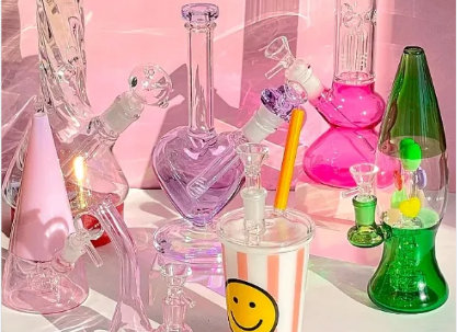 Types of Bongs: Everything You Want To Know – PILOTDIARY