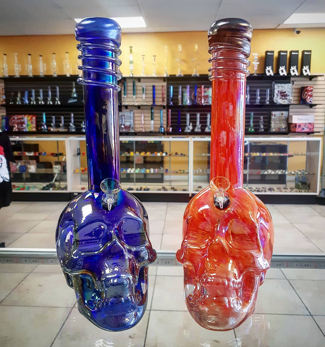 Skull Bongs, Dab Rigs & Smoking Accessories – Unique & Artistic ...